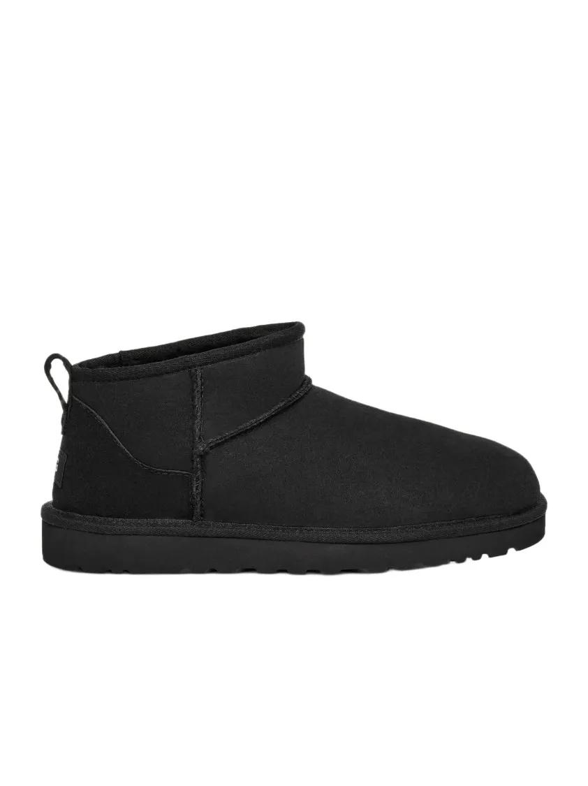 UGG Classic Ultra Mini Ankle Boots With Reinforced Hee Black | Stiefel