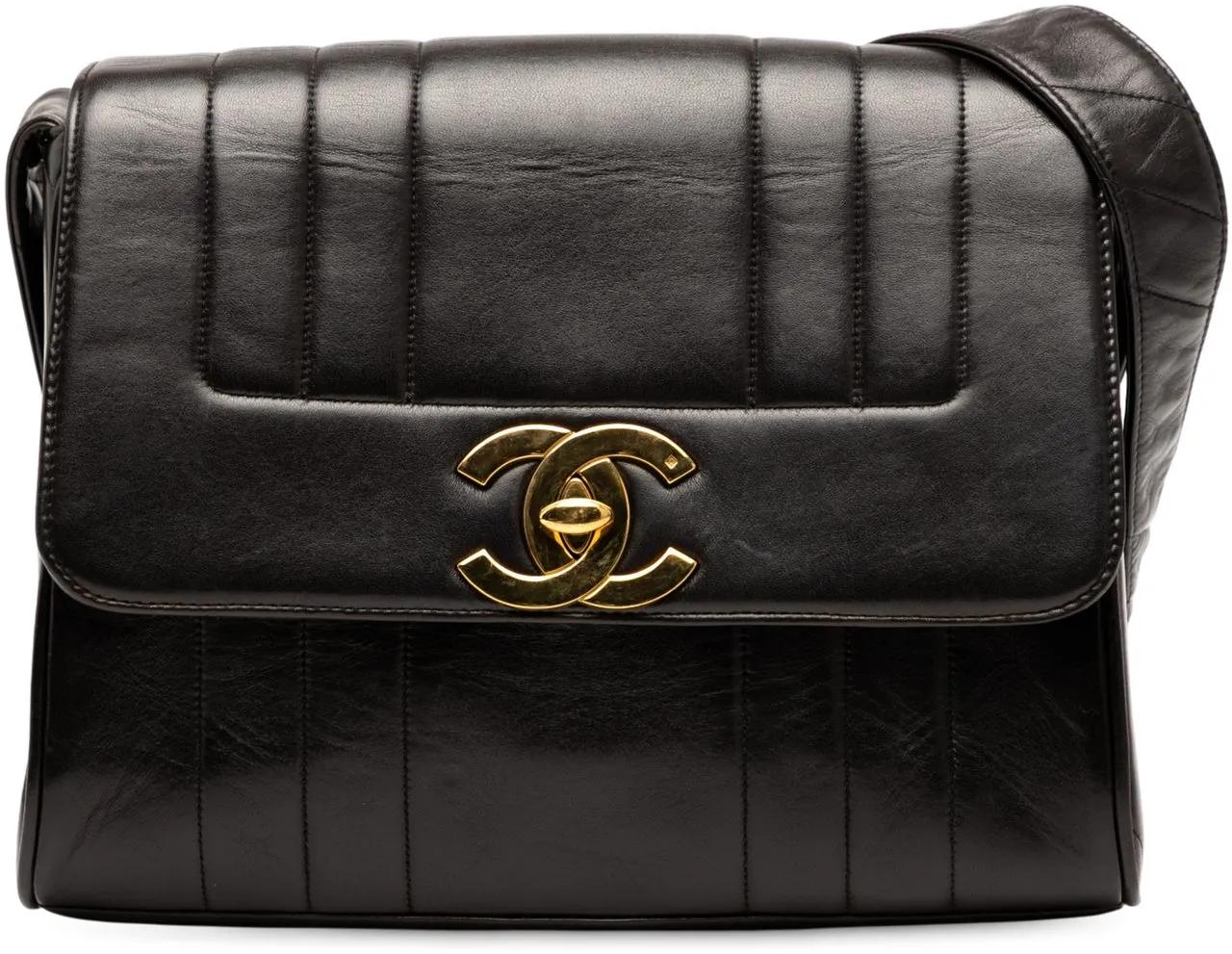 Chanel Vertical Quilt Lambskin Flap schwarz | Schultertasche