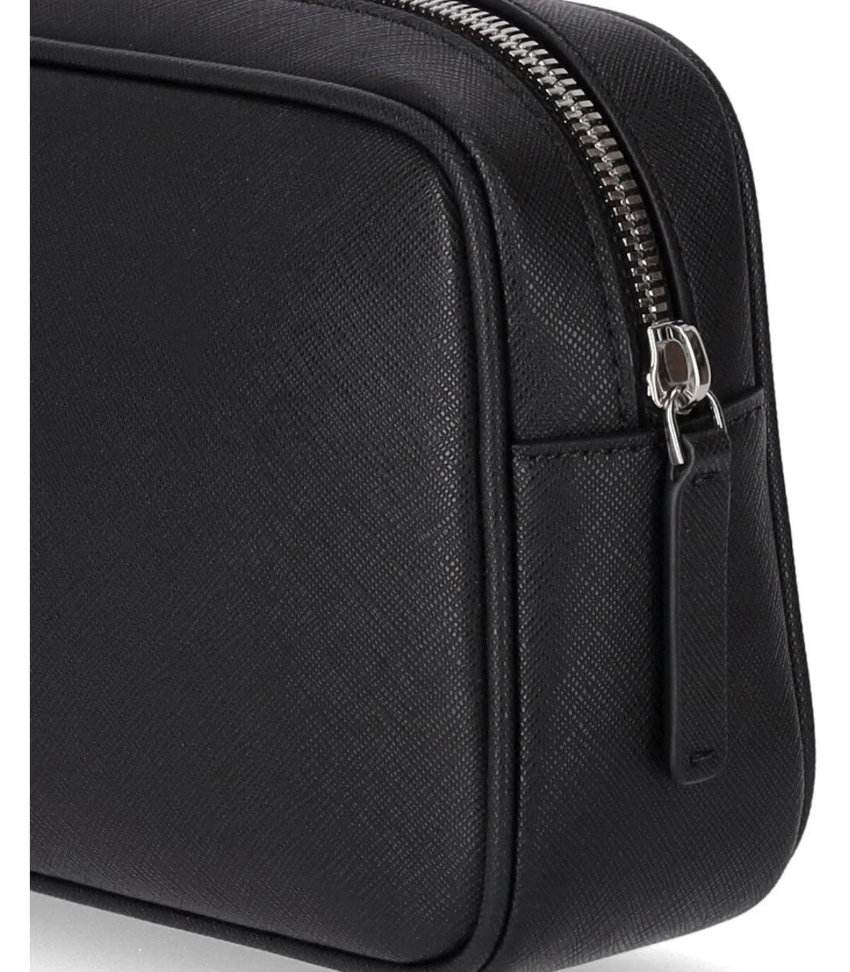 Armani wash bag store