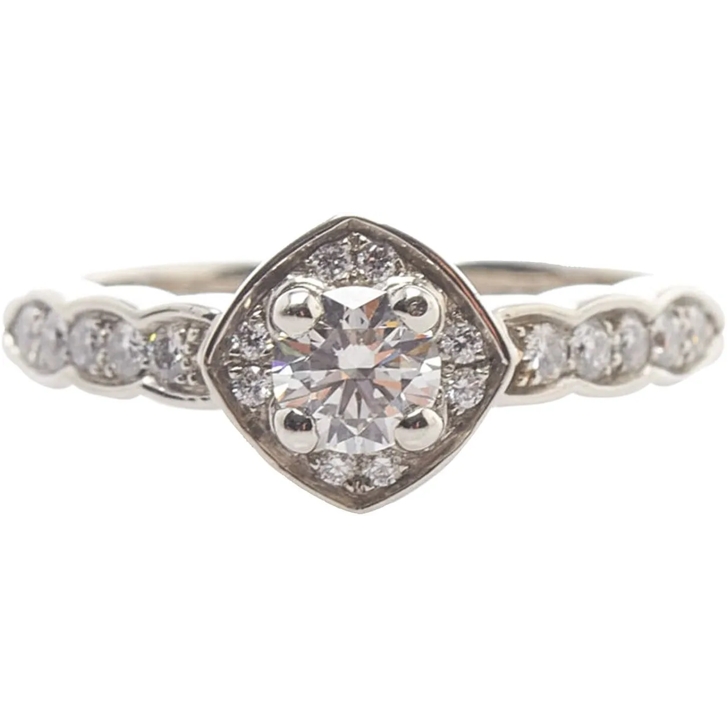Chanel Chanel Coco Crash Half Eternity Diamond Ring silber Ring