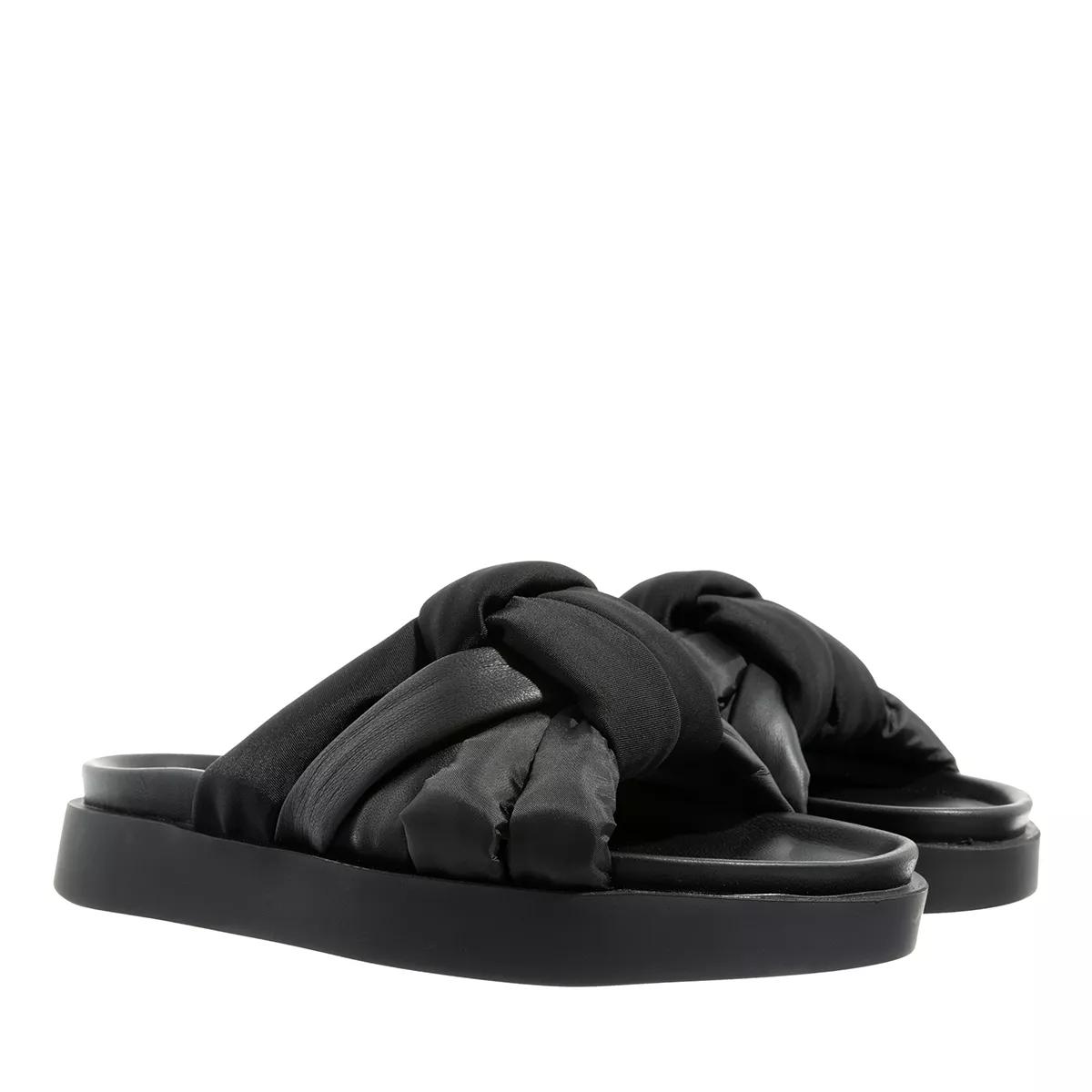 INUIKII Soft Multi Straps Black | Slides